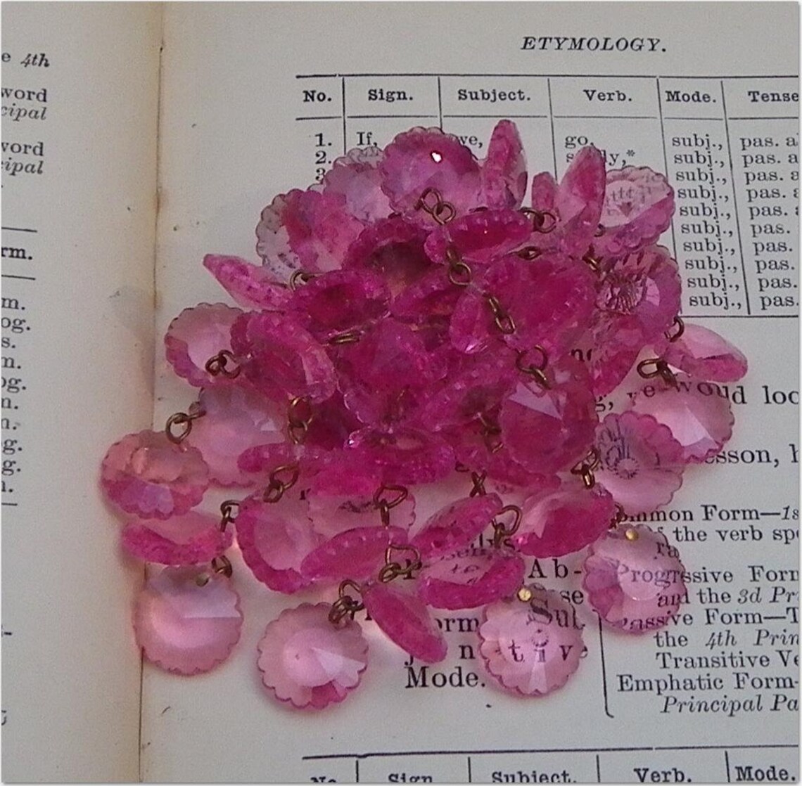 PINK LUCITE BROOCH Atomic Waterfall Design Plastic - Etsy