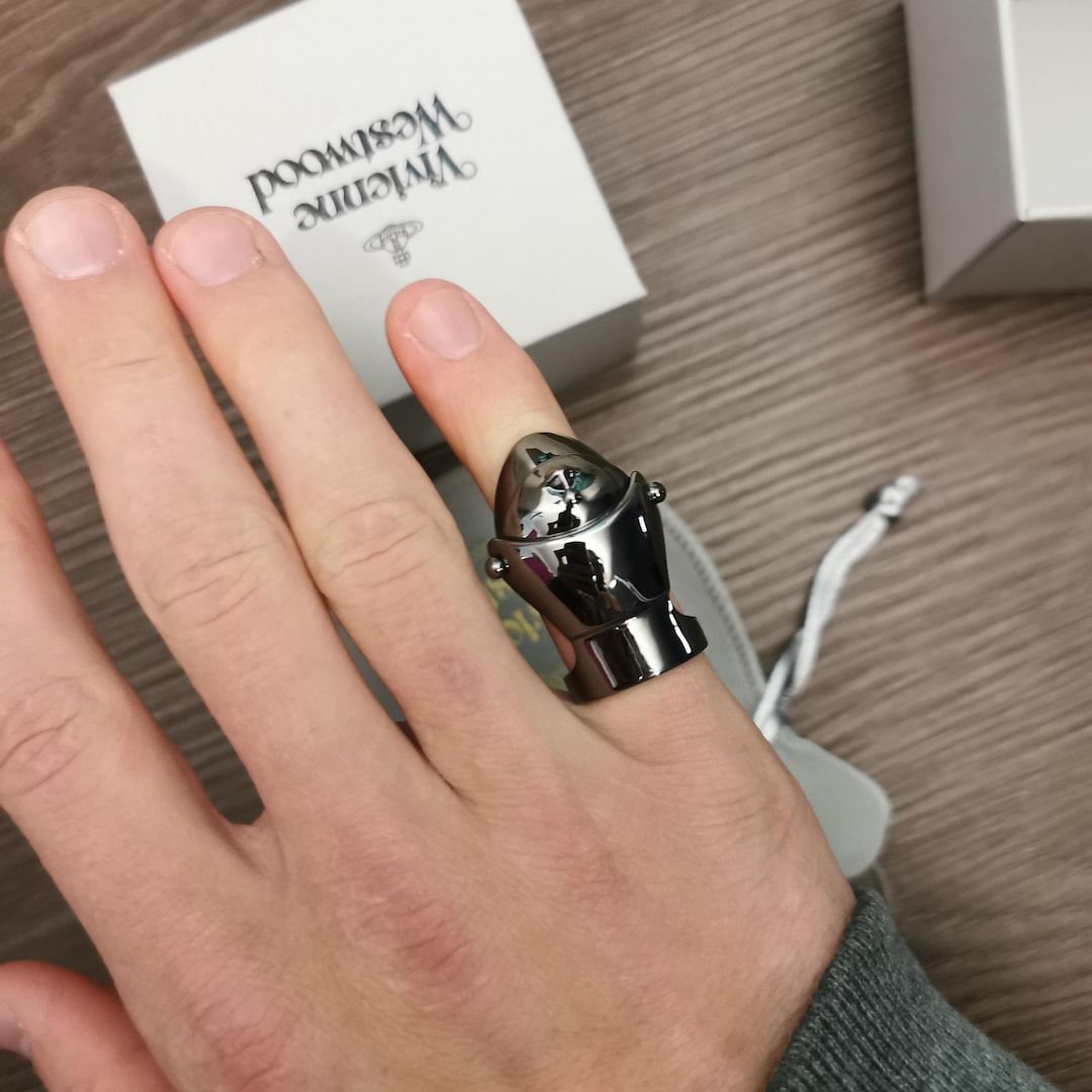 Vivienne Westwood Gunmetal Armor Ring – Adjustable Size M | Bold Punk ...