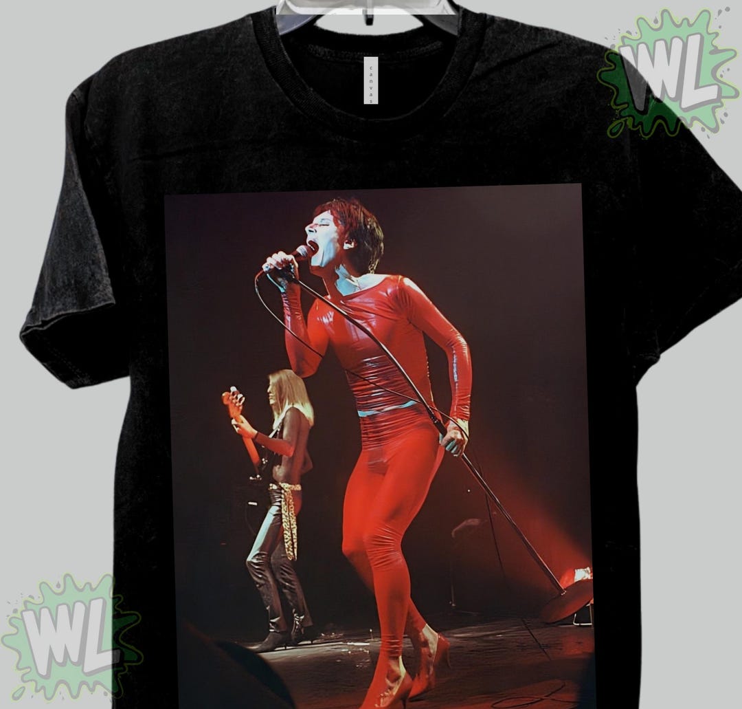 The Cramps T-shirt | 70s 80s Punk Psychobilly Tee | Vintage Horror Rock ...