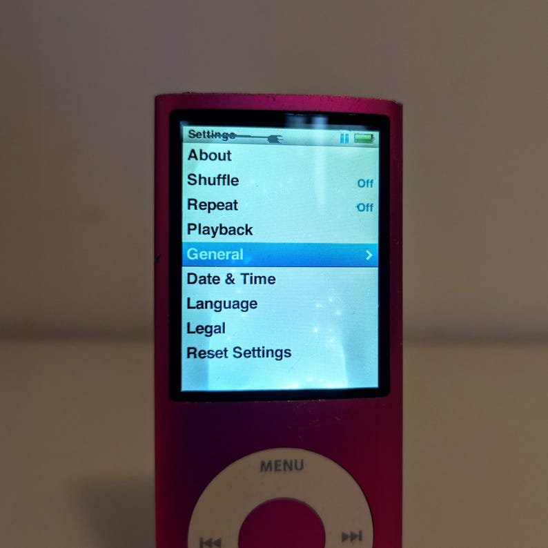 Ipod Nano 4th Gen 8GB Pink, New Battery, Damaged Screen - Etsy