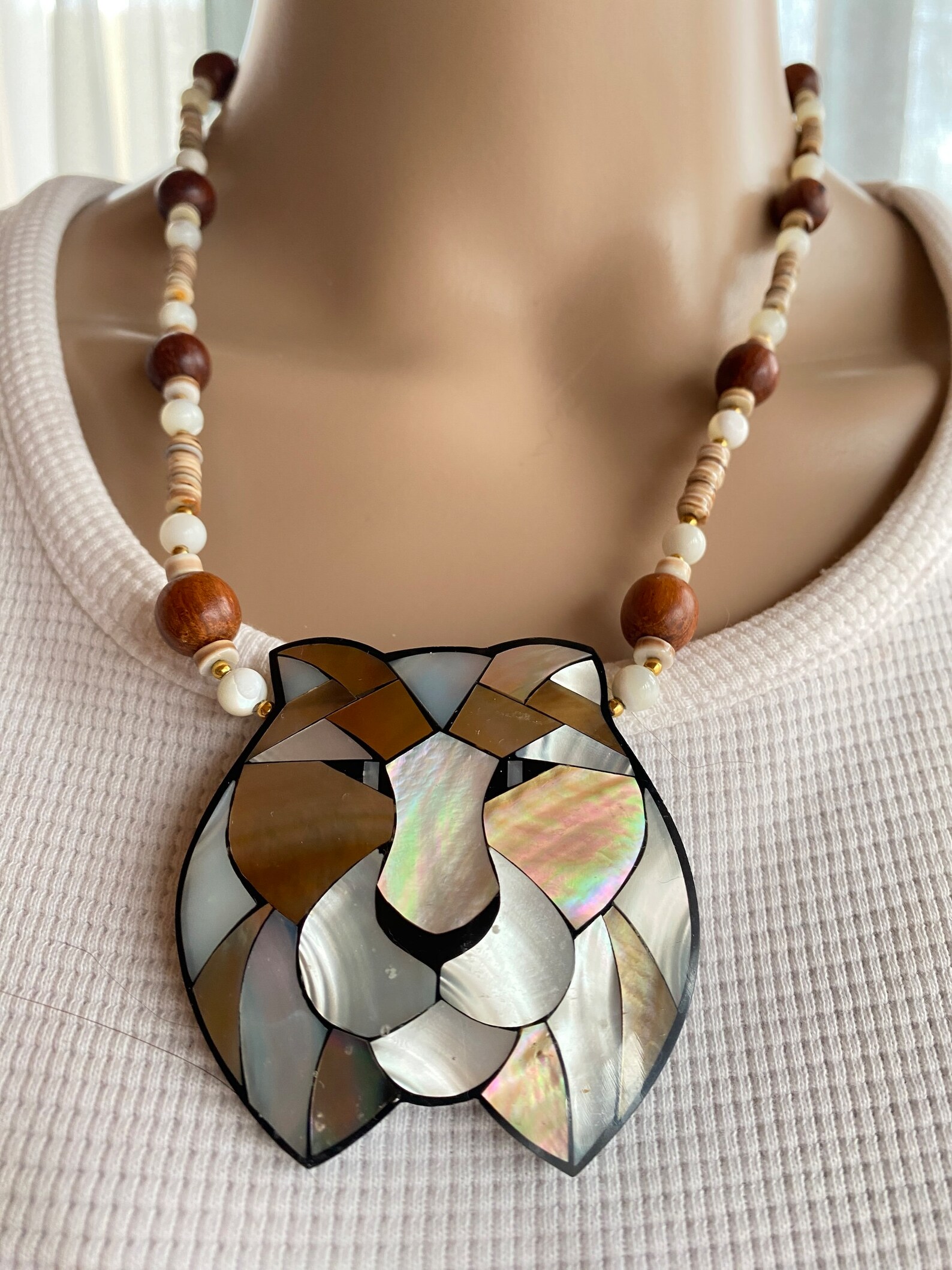 Vintage Lee Sands Animal Jewelry Set Mother of Pearl Shell Inlay Lion ...