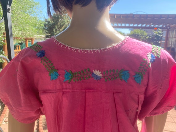 Vintage Mexican dress - Hand embroidered - Hot pink c… - Gem
