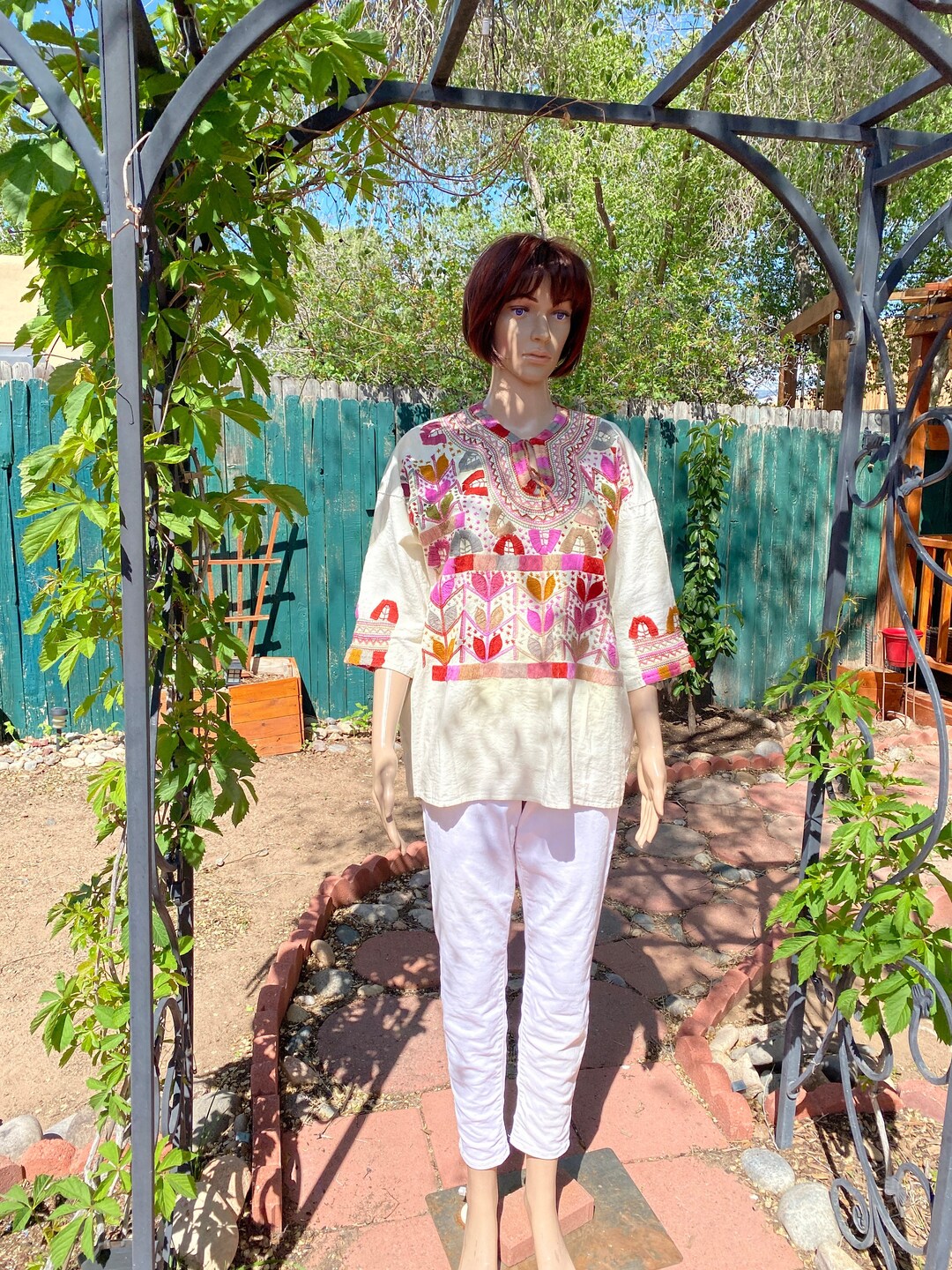 OAXACA HAND Embroidered Top Mexican Artisanal Embroidered Clothing ...