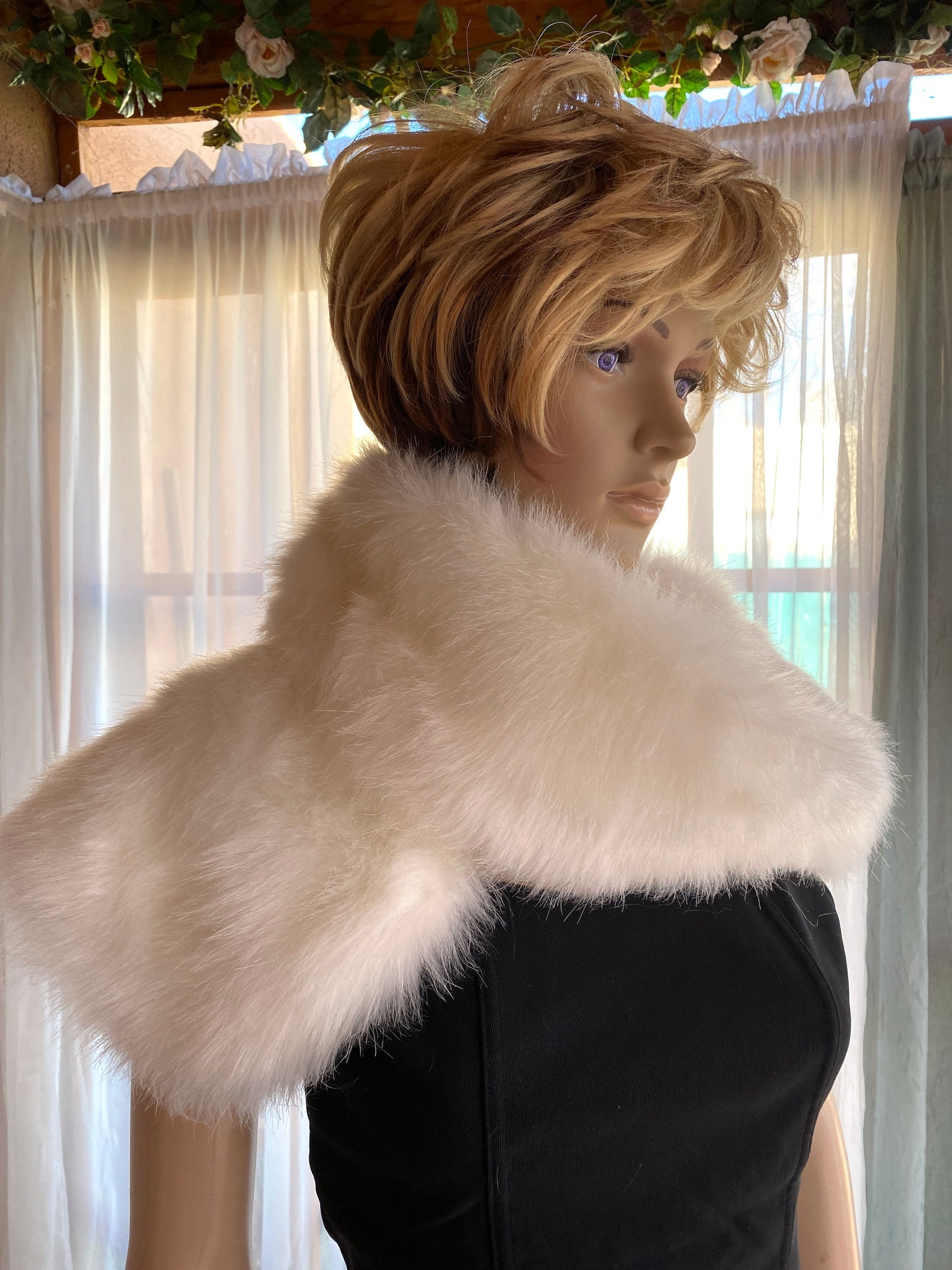 Faux Mongolian Lamb Fur Collar White Faux Fur Wedding Dress Accessory ...