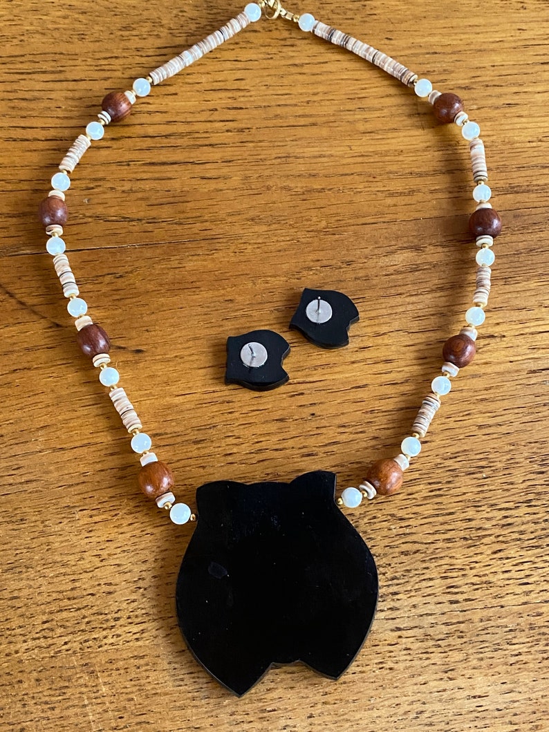 Vintage Lee Sands Animal Jewelry Set Mother of Pearl Shell Inlay Lion ...