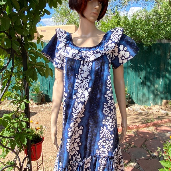Hawaiian Mumu - Etsy
