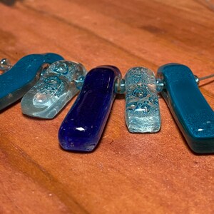 Vintage 70's - BOHO HIPPIE Shades of Blue 5 Rectangular Glass Beads ...