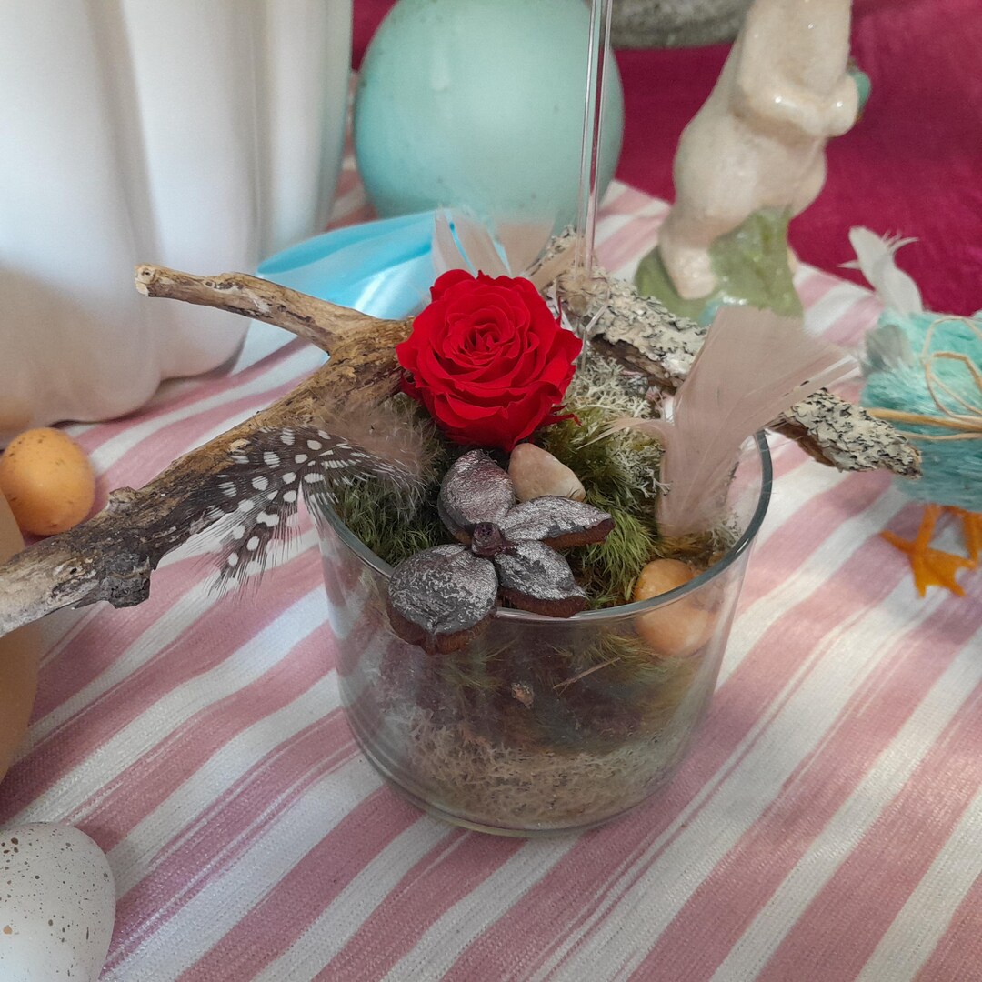 Preserved Rose Cylander Floral Design. Natural Moss and Floral Elements ...