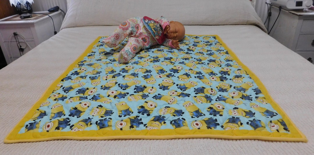 Everyone Loves the Minions. This Baby Quilt is Covered With Them and ...
