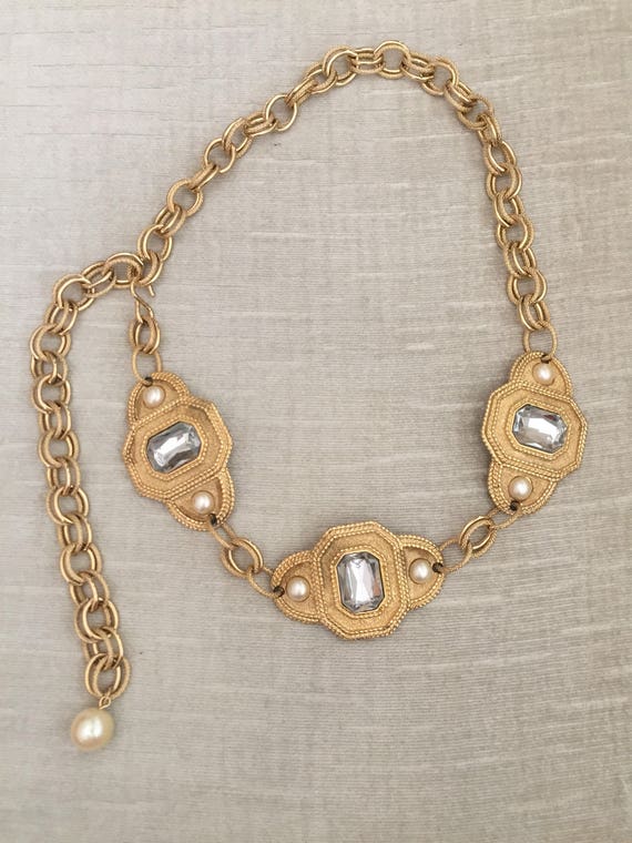 Cast Gold Metal Medallion Vintage ACCESSOCRAFT Bevele… - Gem