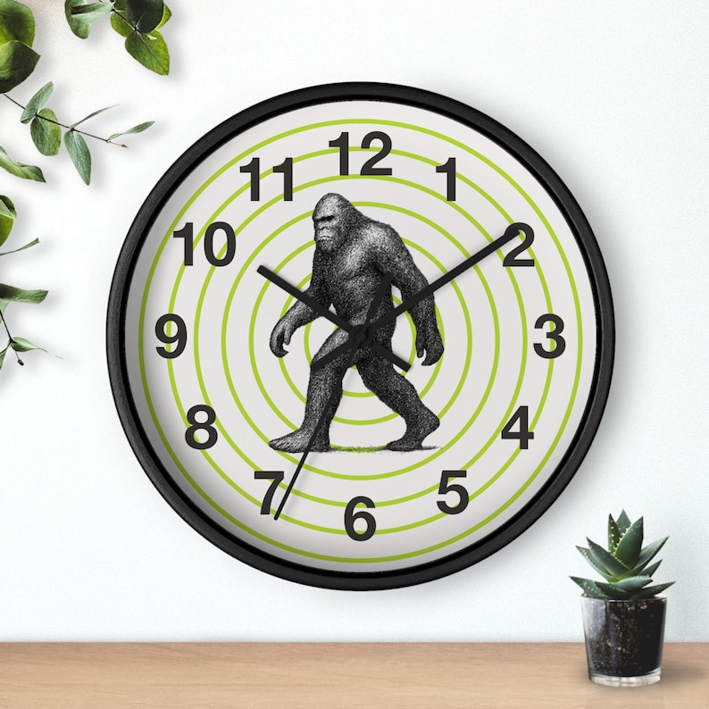 Pointillism Bigfoot Clock: Modern Art Home Decor, 10" Wooden Frame - Etsy