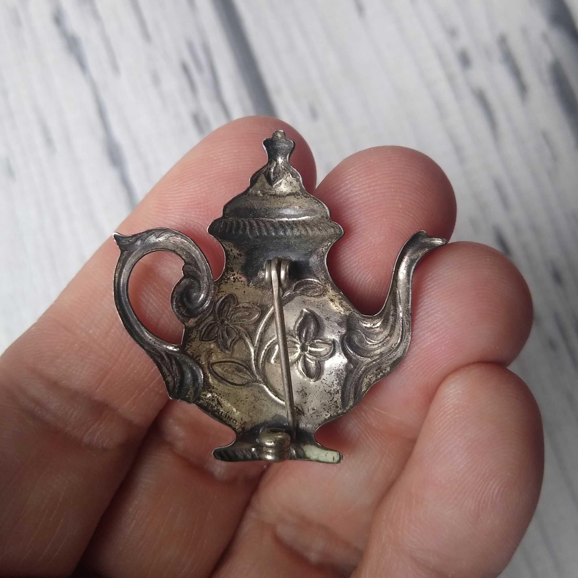 Vintage Sterling Teapot Pin Silver Tea or Coffee Pot Novelty Silver Pin ...