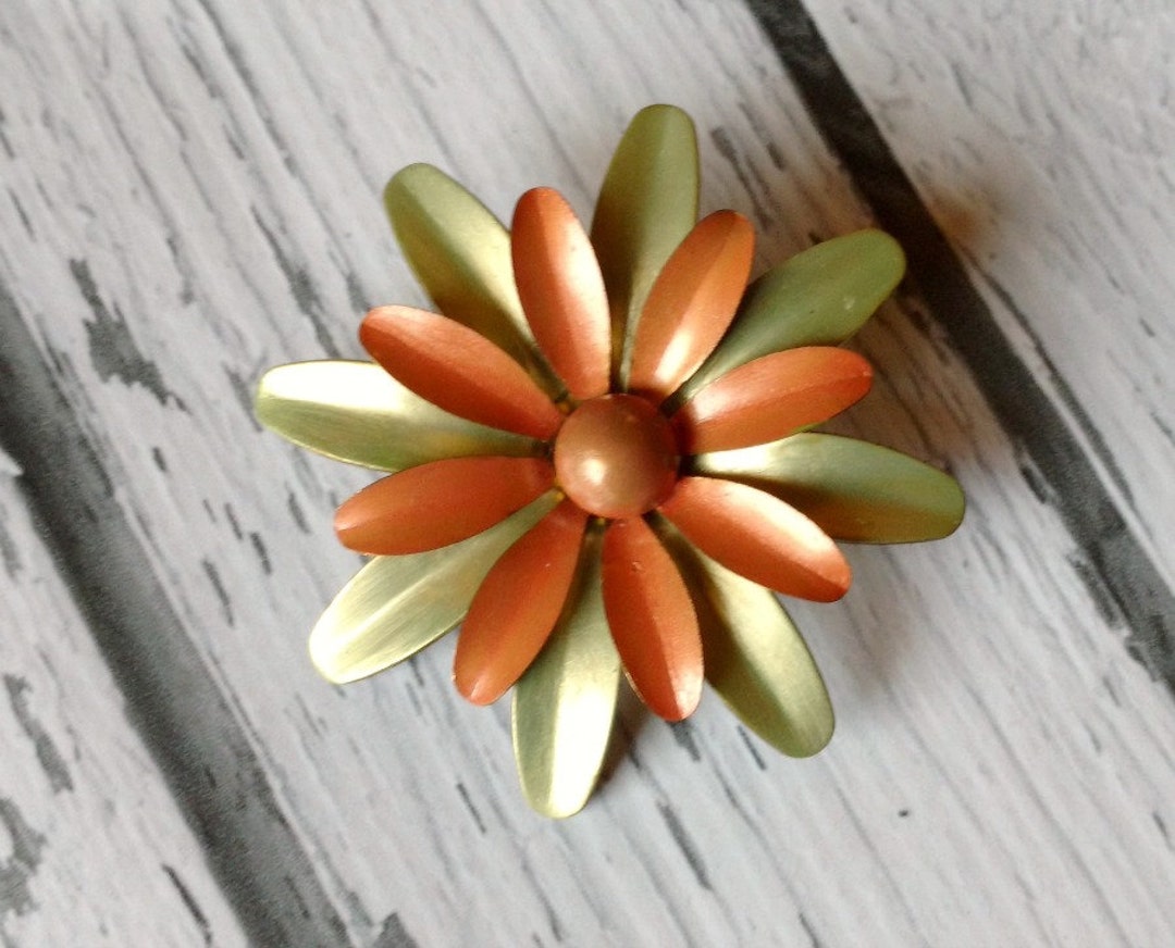 Vintage Flower Pin - Pink Flower Pin - Pink Daisy Pin - Daisy Brooch ...