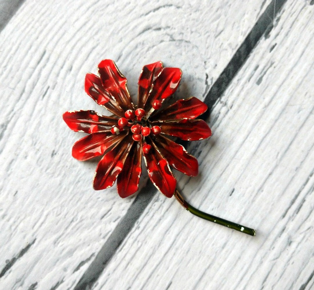 Vintage Red Flower Pin - Chrysanthemum Pin - Spider Mum Pin - Red Gold ...
