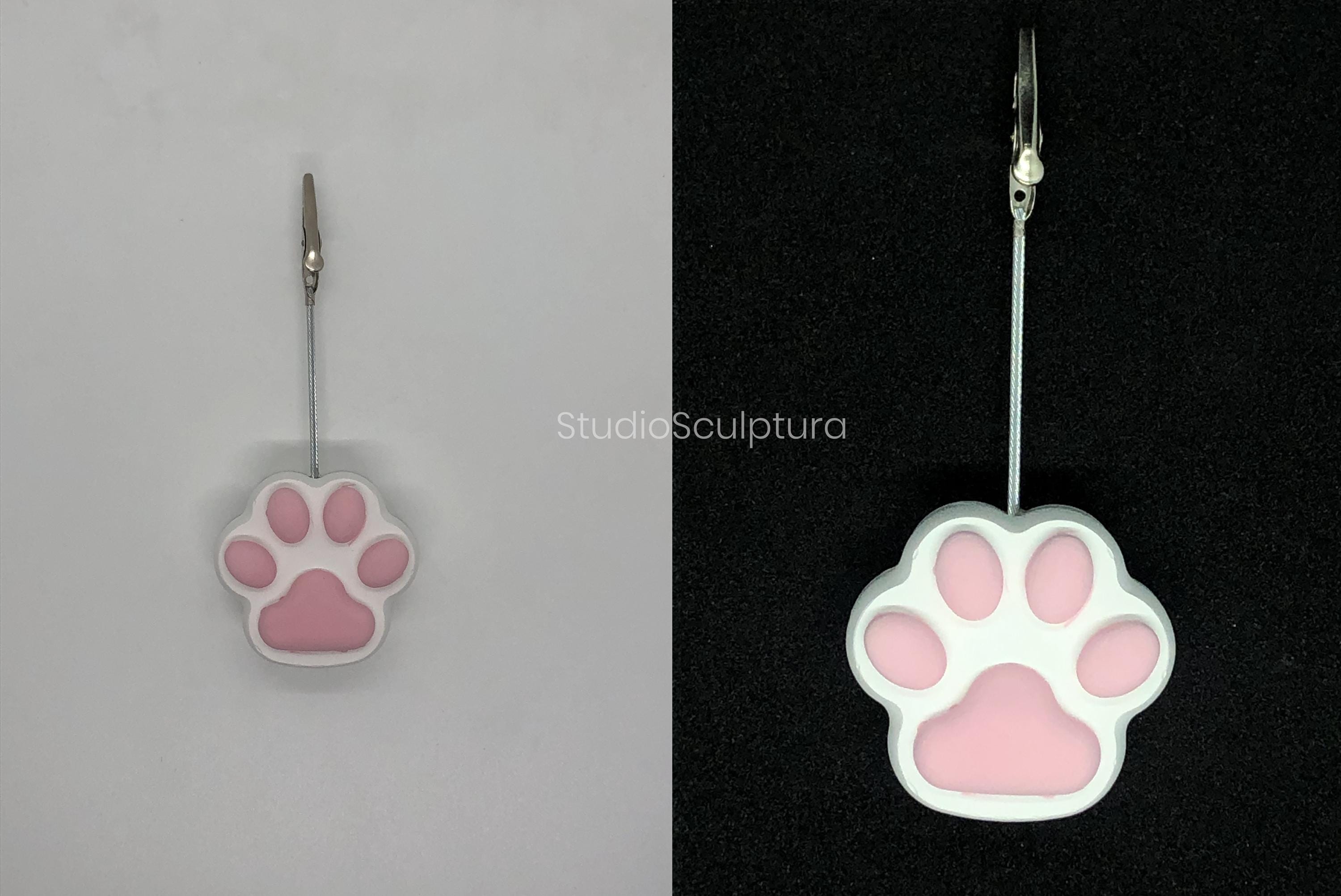 Cat Paw Note Holder | Unique Desk Accessory | Studying Room Object ...