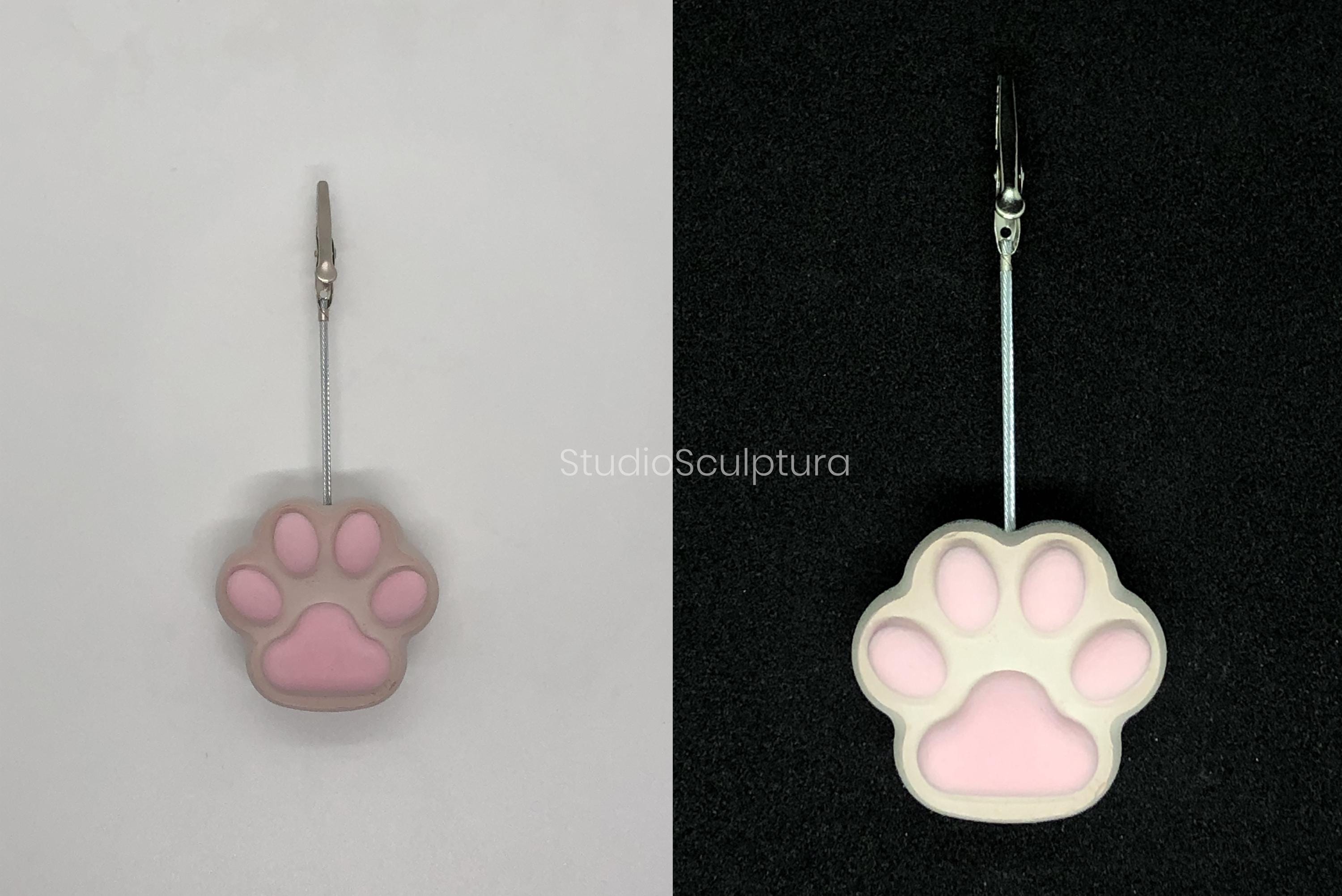 Cat Paw Note Holder | Unique Desk Accessory | Studying Room Object ...