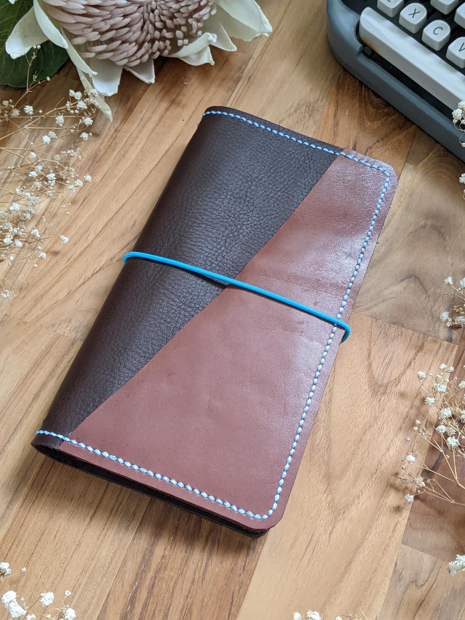 Regular Coffee Three Pockets Leather Cover Cocktails Collection ...