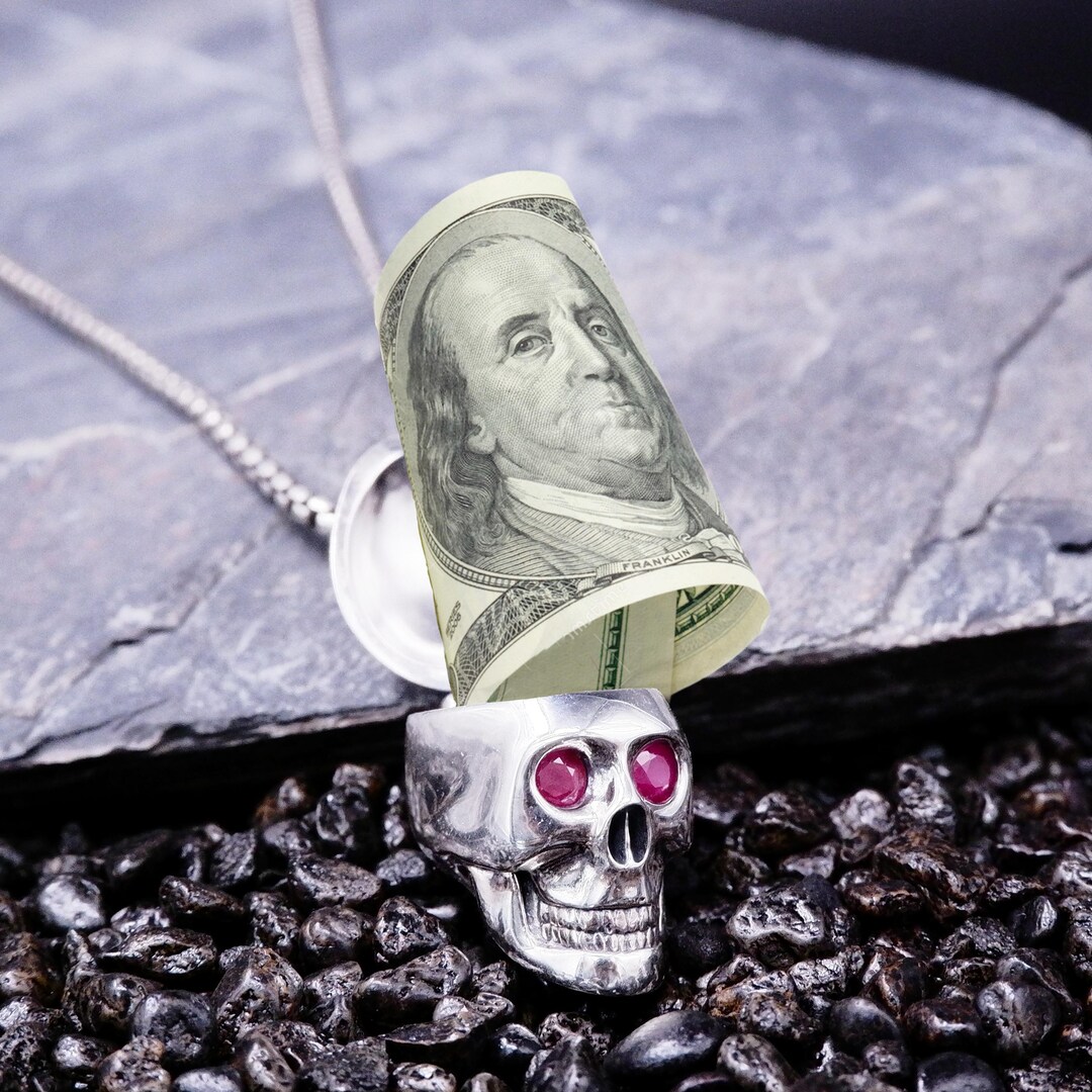 Skull Locket: Sterling Silver Skull Locket With Real Rubies. Stash ...