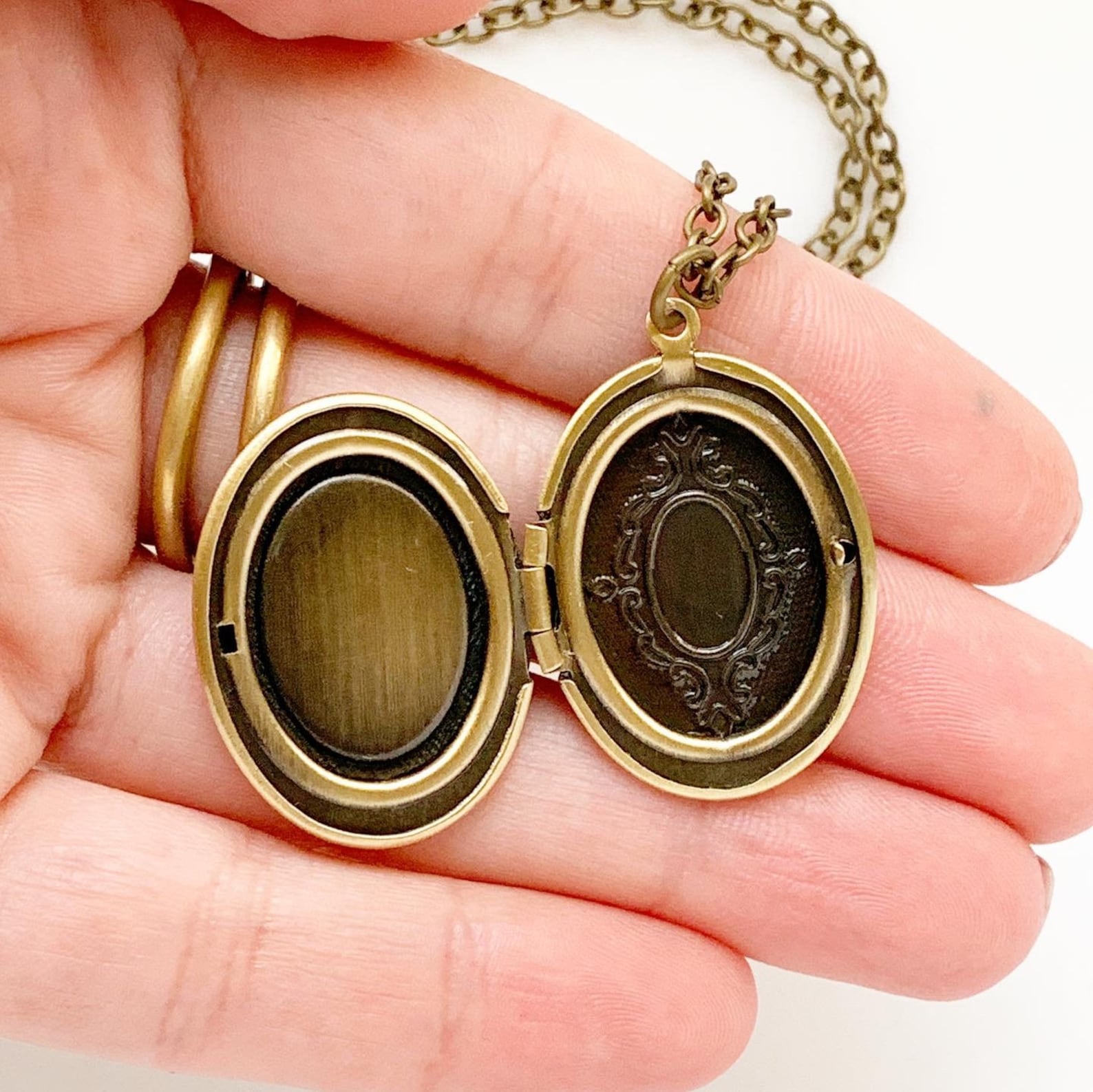 Rose Cameo Locket Necklace Purple and Black Rose Locket - Etsy