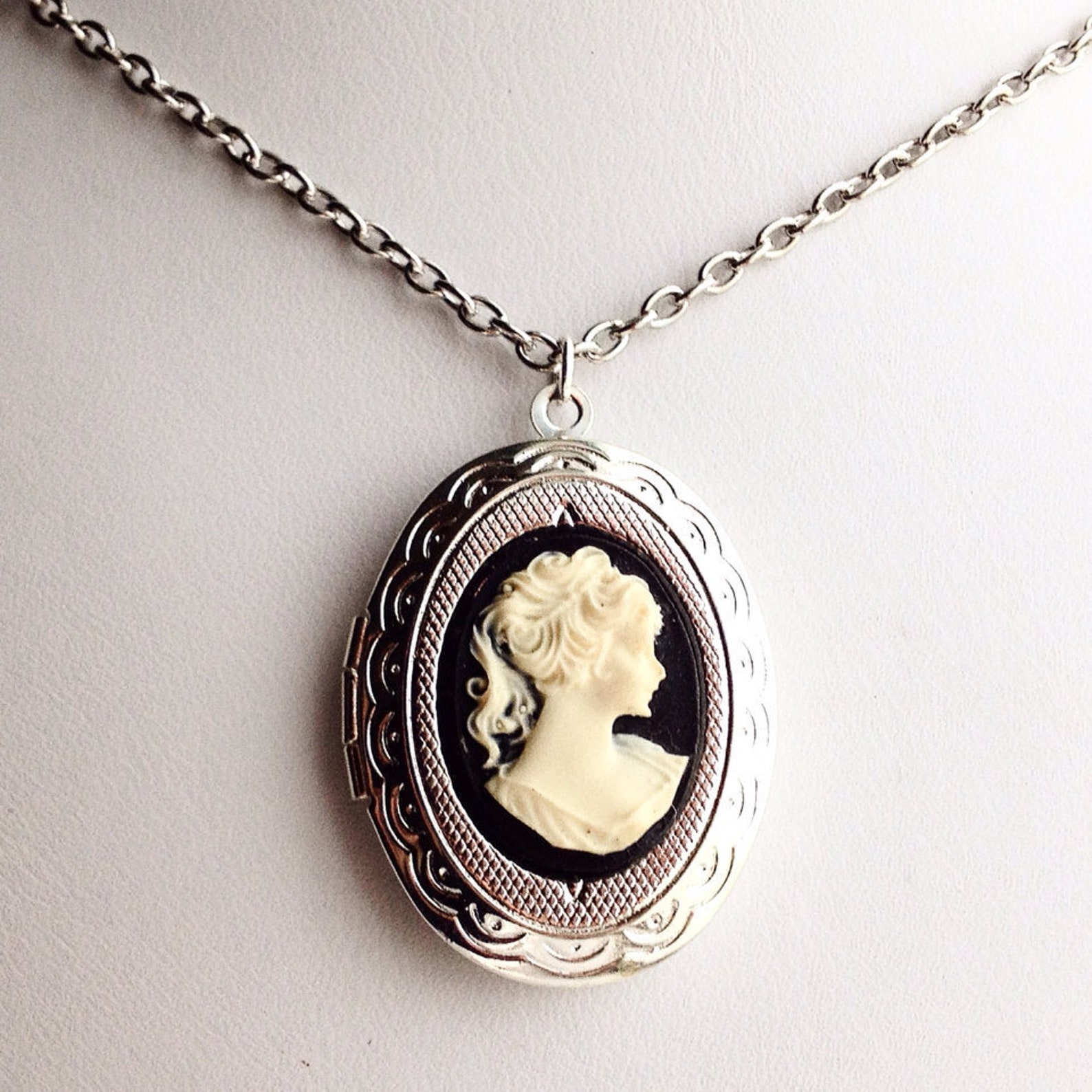 Cameo Locket Necklace Silver Vintage Victorian Style Lady Cameo Jewelry ...