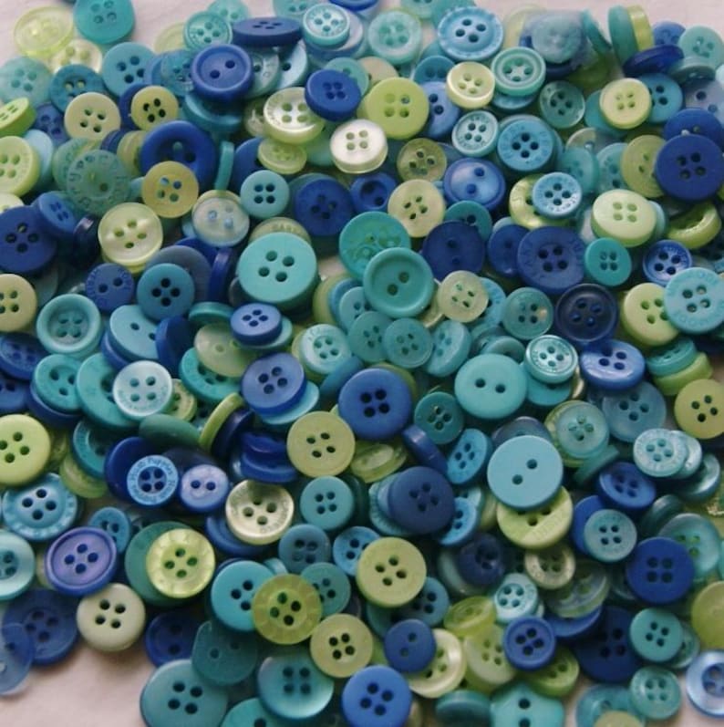 100 Blues Foam Greens, Small Mix Buttons, Ocean Wave Small Button Mix ...