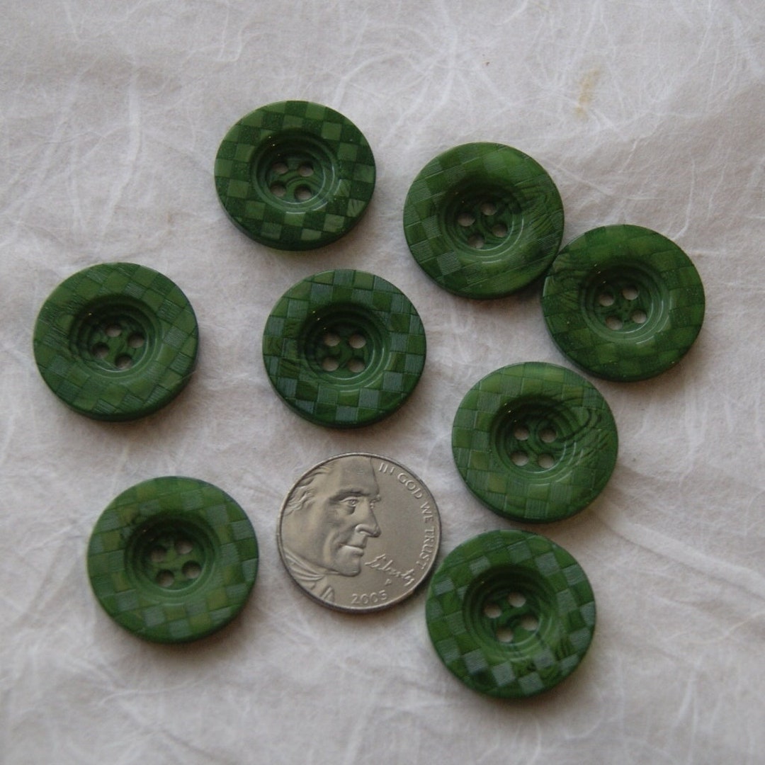 9 Buttons, Green 7/8", 4 Hole, Embossed Checkered Surface, Matching ...