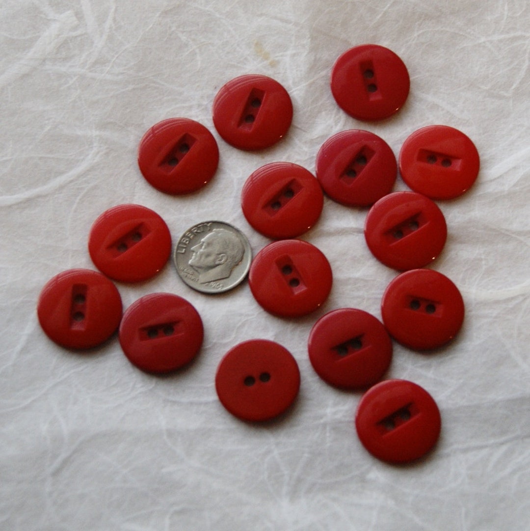 15 Red Buttons 3/4", Cherry Red, 2 Hole Glossy Buttons (SB 340) - Etsy