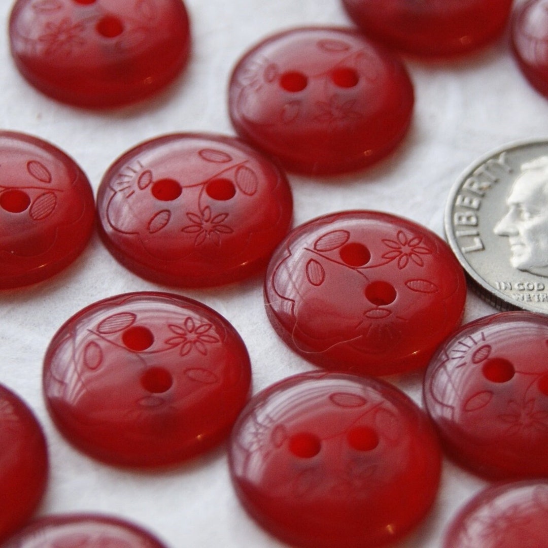 18 Red Buttons, 9/16" Flower Embossed Unique Buttons, 2 Hole Matching ...