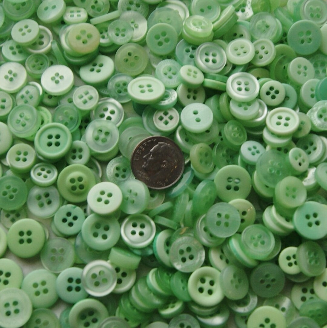 200 Buttons, Sea Foam Mint Green Small Button Mix, Assorted Buttons ...