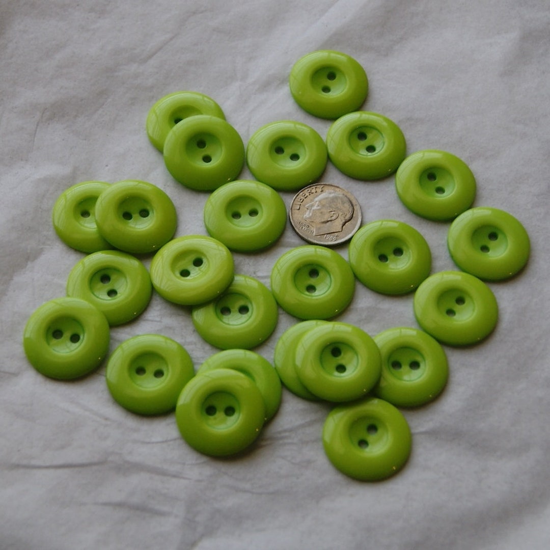 24 Lime Green Buttons Spring Green Buttons Sewing Crafting - Etsy