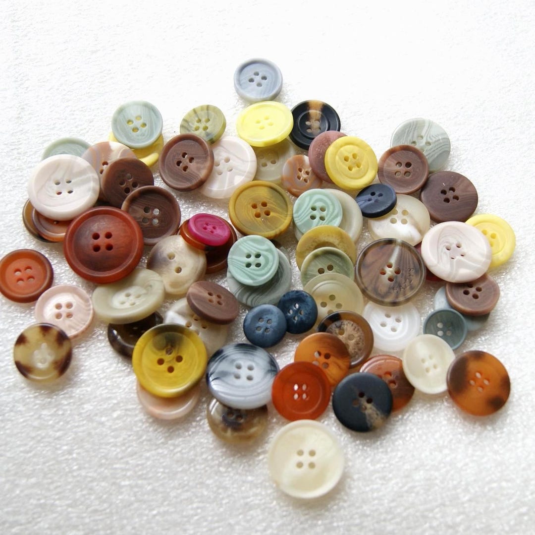 74 Two Tone Mixed Buttons, 5/8" to 1 1/8", 2 and 4 Hole Sewing Buttons ...