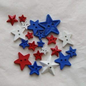 220+ Patriotic Buttons , Red White Blue Mixed Collection of Buttons ...