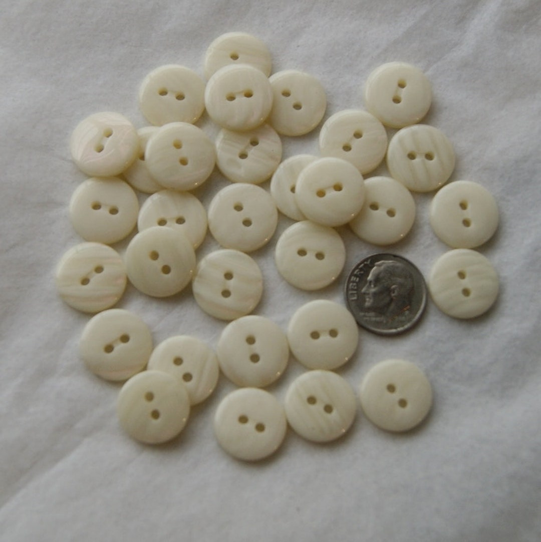 40 White Buttons, off White Pearled Ivory Color, 5/8 Matching Buttons ...