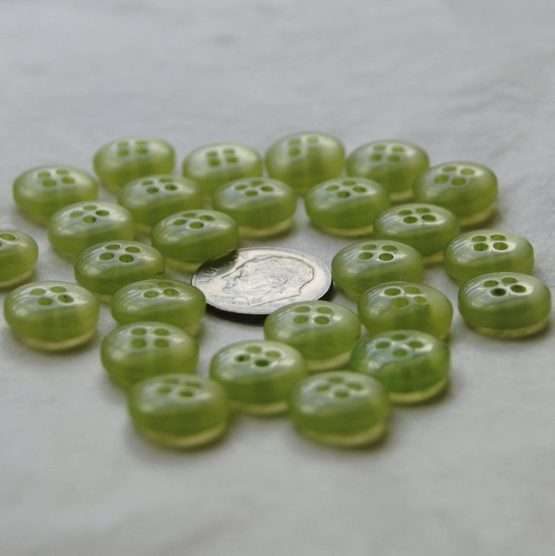 17 Buttons, Lime Green Matching Buttons, 1/2", Sewing Buttons, Craft ...