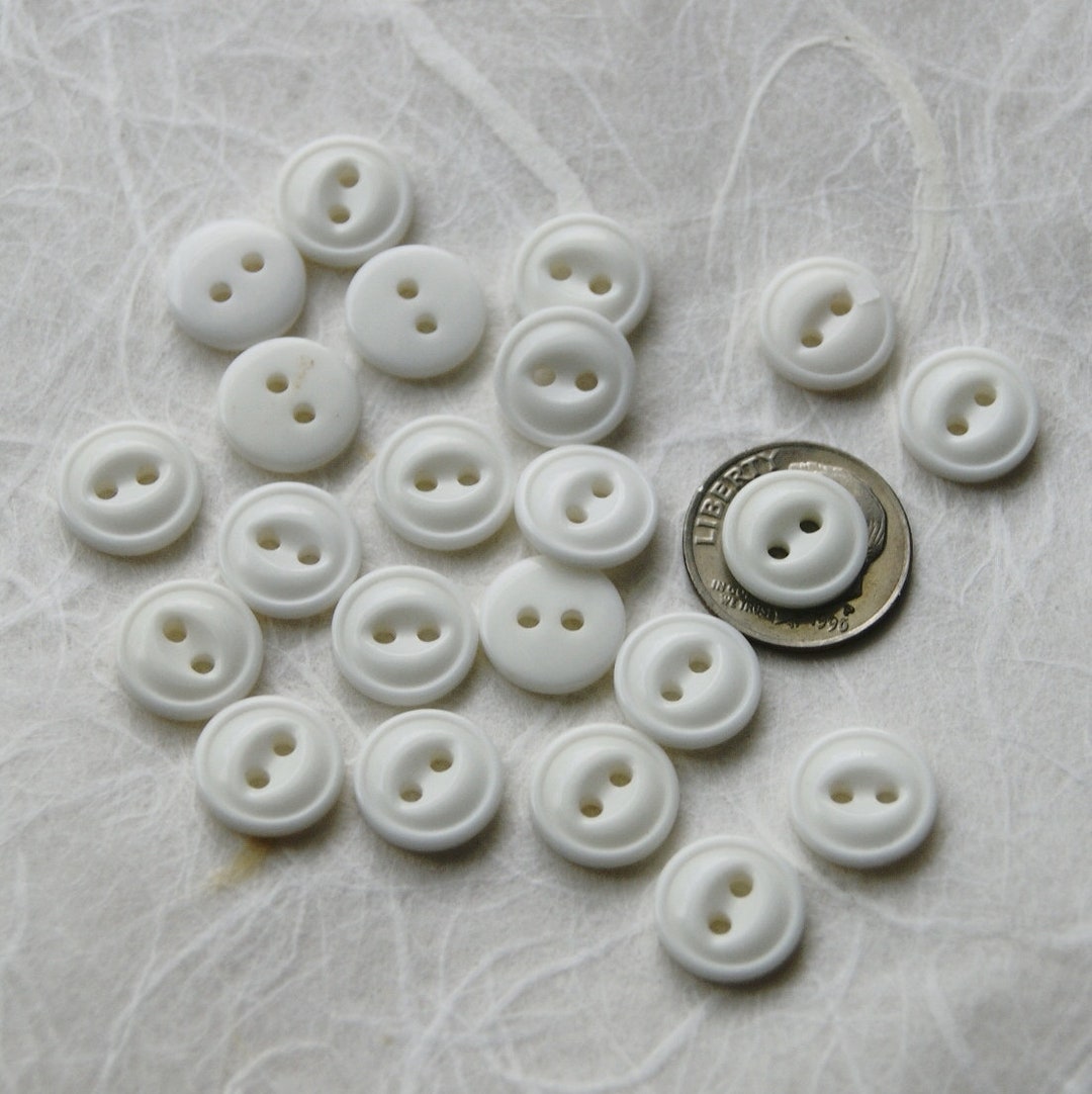 26 White Buttons 11/16" , 2 Hole, Cat Eye Matching Buttons, Sewing ...