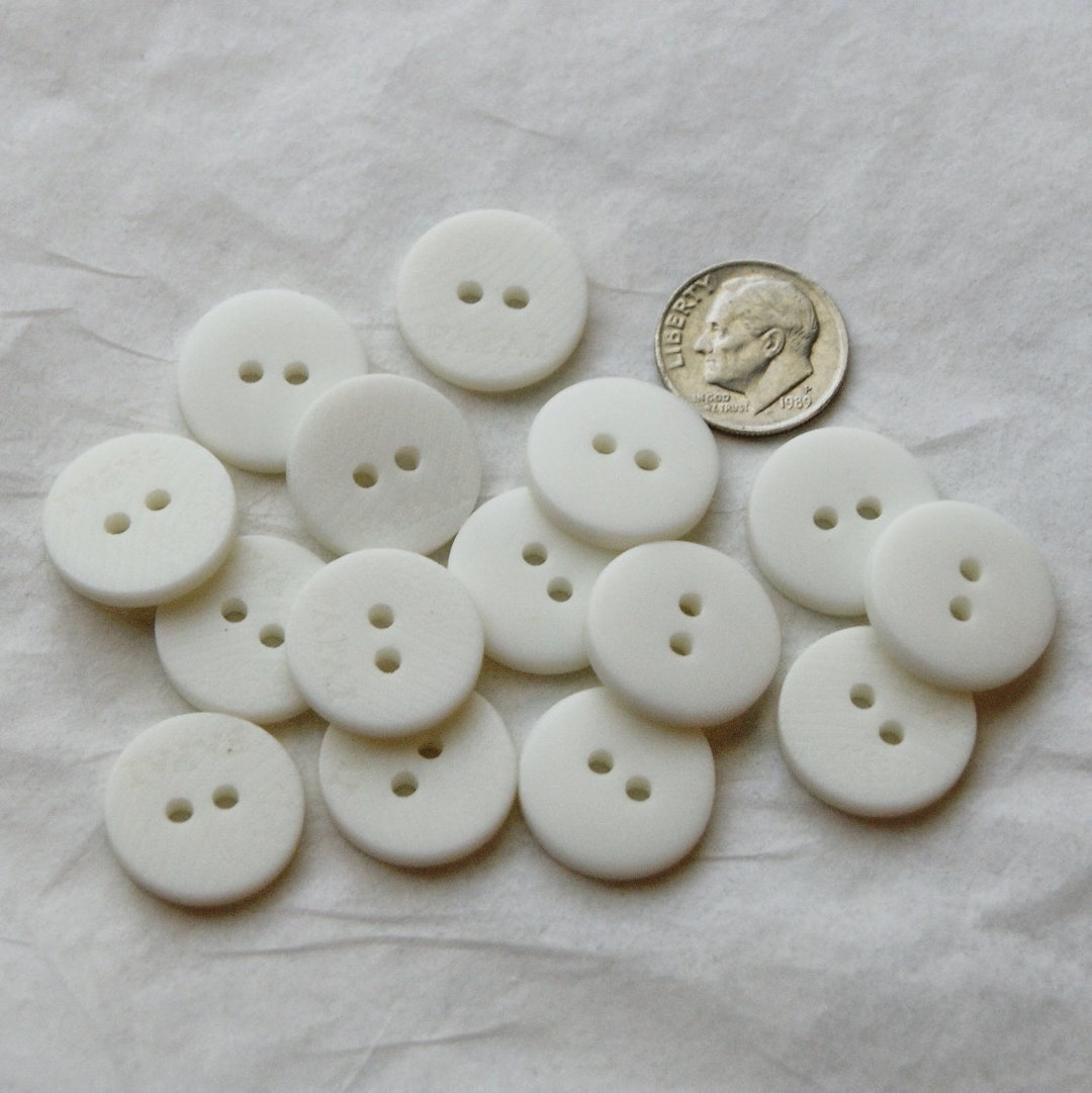 15 Matching White Buttons, 2 Hole Matte 11/16" Round Flat Buttons (az 4 ...