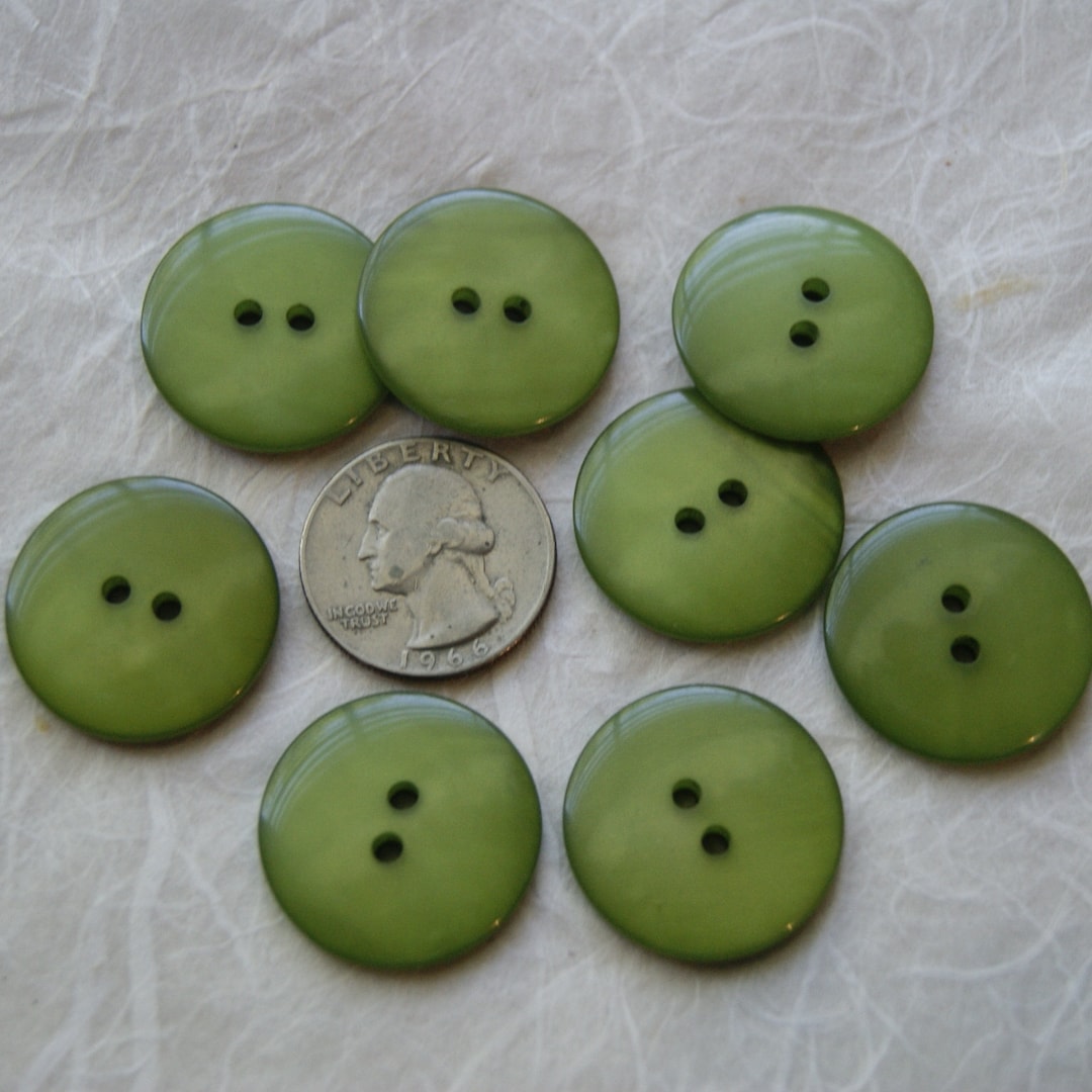 8 Green Matching Buttons,1", 2 Hole Olive Green, Avocado Green, Shiny ...