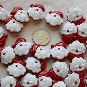5 Santa Buttons, Christmas Buttons, Crafting Buttons (AS 15) - Etsy