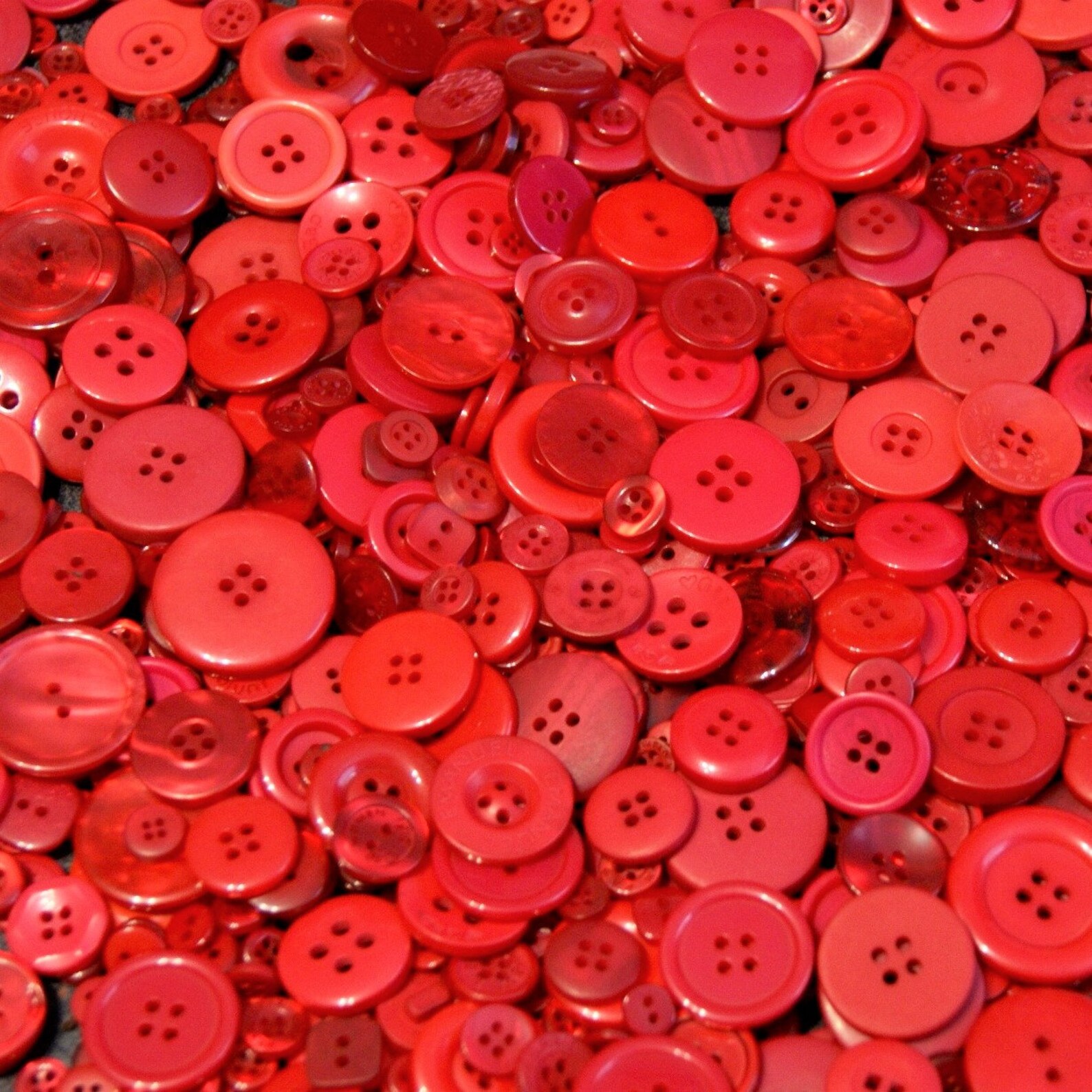 50 Buttons, Red Buttons, Cherry Red Assorted Sizes Button Mix, Sewing ...