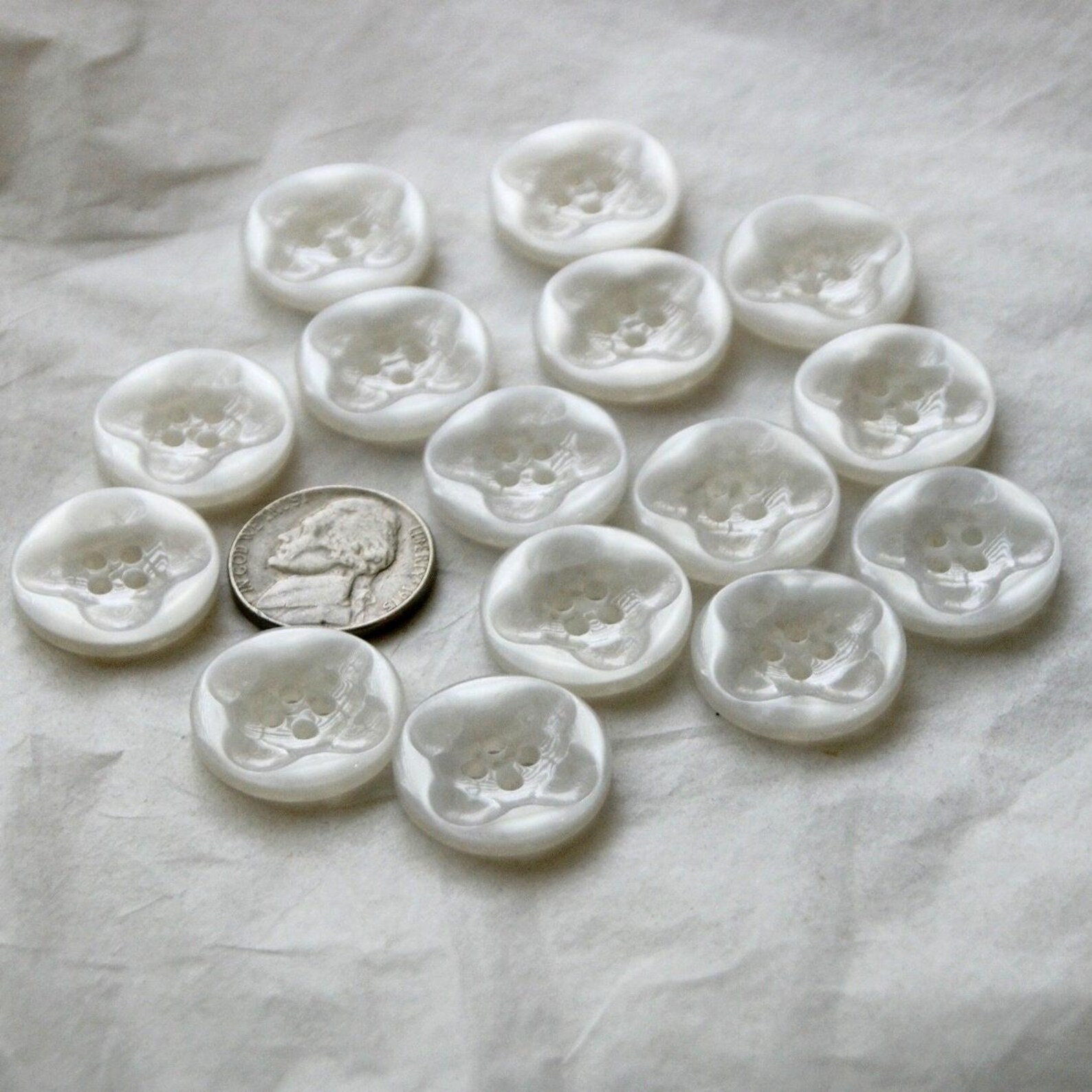 13 White Buttons, Shiny Marbled 7/8" White Matching Buttons, Deep ...