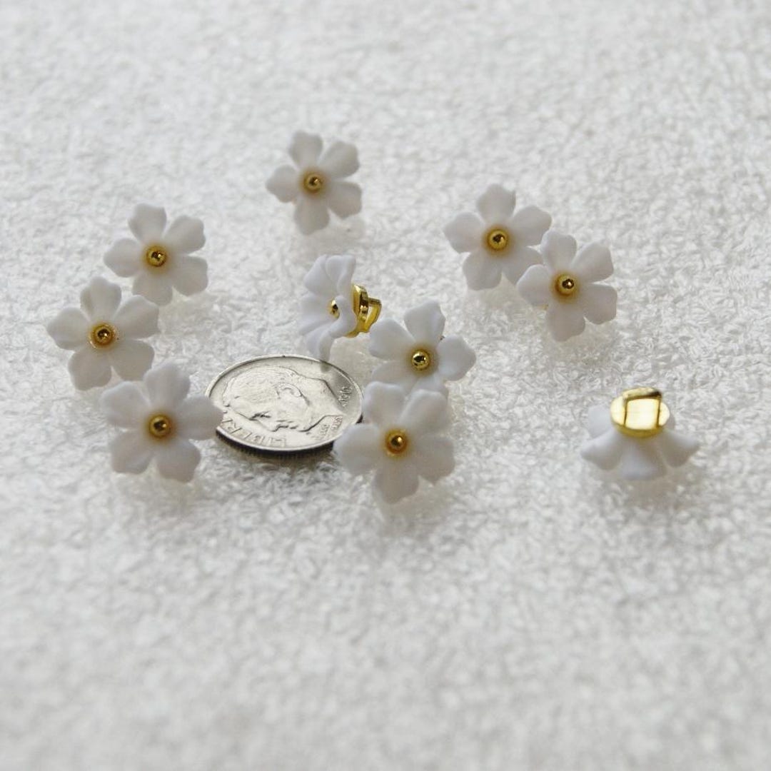 10 Flower Button, Matte White Shank Back Buttons, 5 Petal 1/2" Matching ...