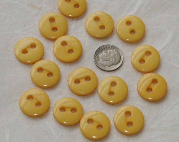 15 Yellow Buttons, 11/16", 2 Hole Matching Buttons, Sewing, Crafting ...