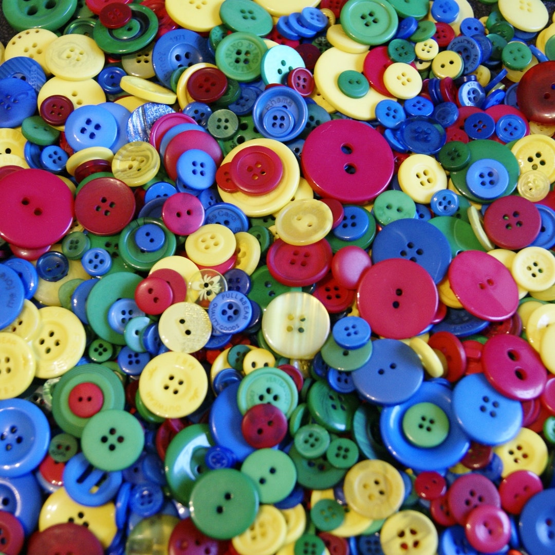 100 Button Mix, Primary Colors, Green, Yellow, Blue, Red, Assorted ...