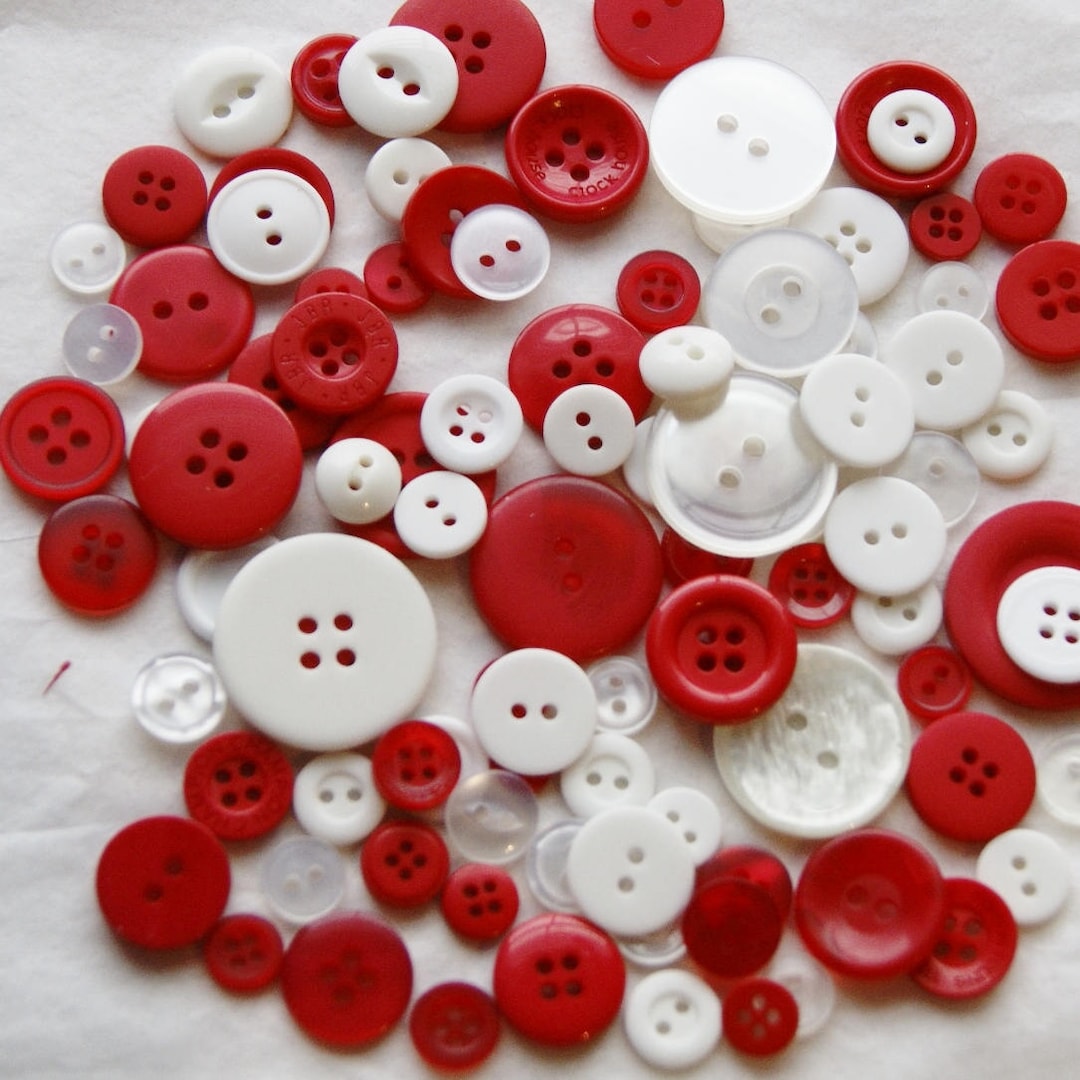 100 Buttons Red and White, Peppermint Mix Buttons, Valentins Christmas ...
