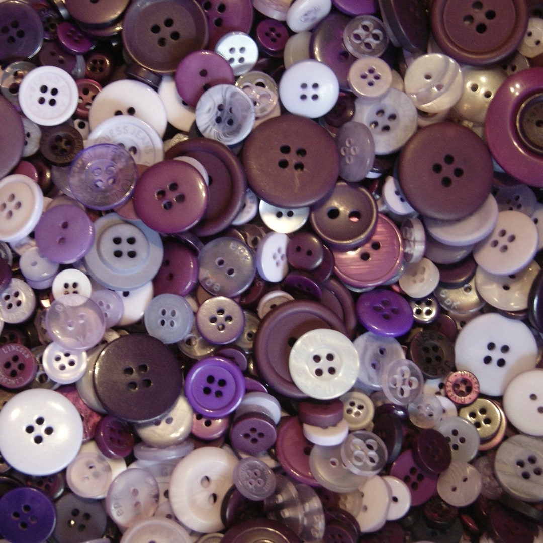 50 Purple Buttons, Shades of Purple, Plum Mix, Assorted Sizes, Sewing ...