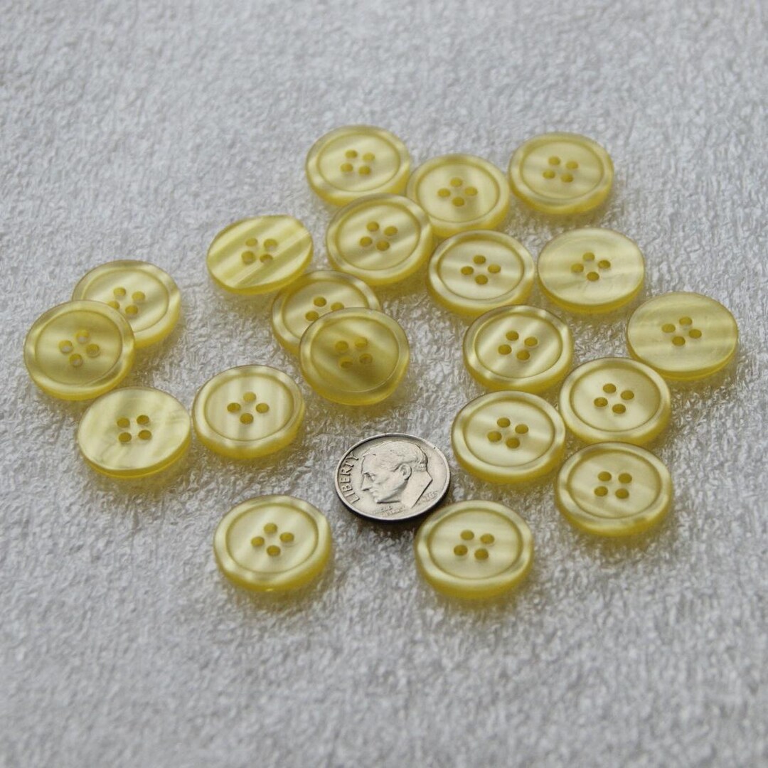 20 Yellow Buttons 11/16", 2 Hole, Bright Yellow, Shiny Buttons (SB 573 ...