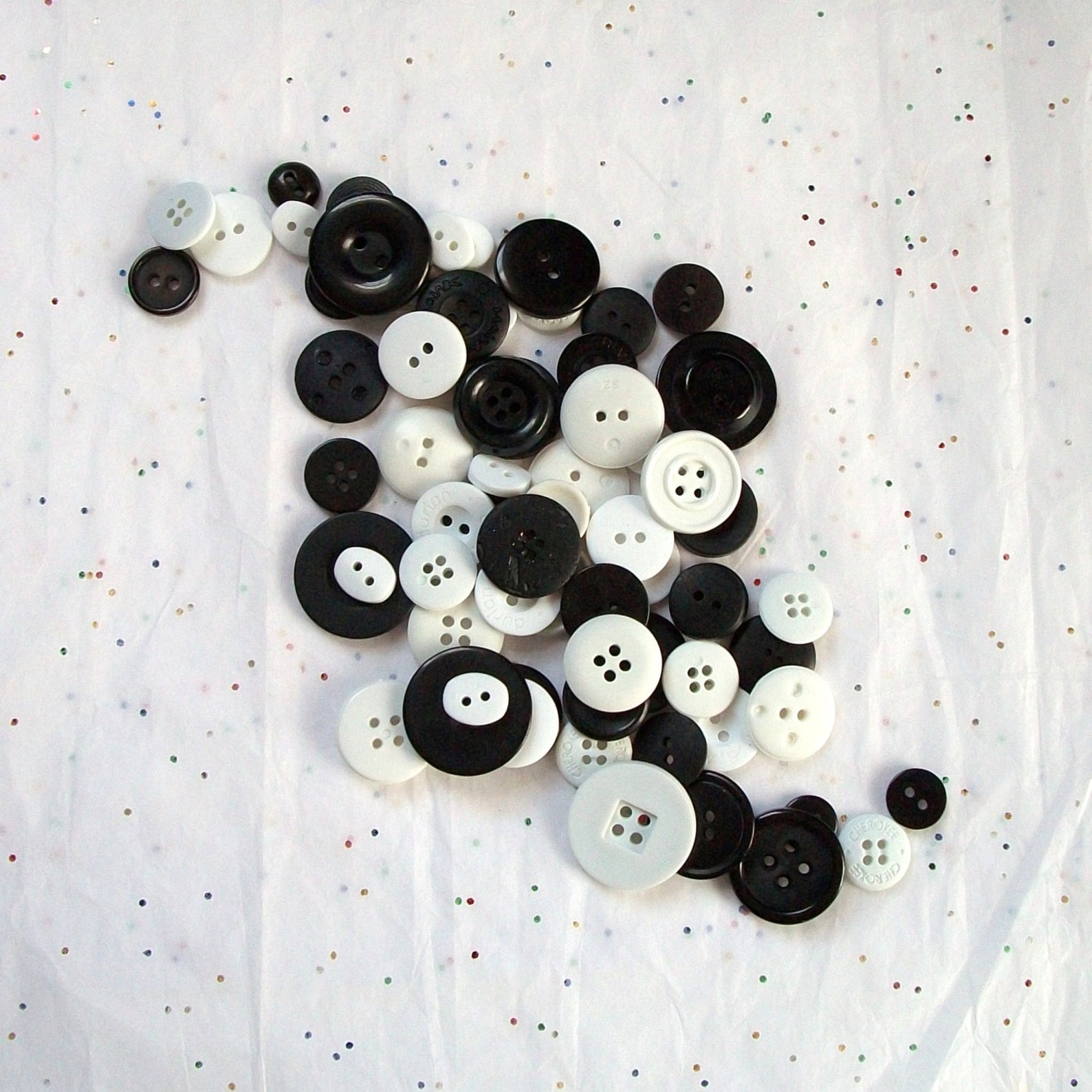 50 Black and White Button TUXEDO Mix Assorted Sizes Crafting - Etsy