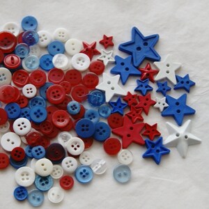 220+ Patriotic Buttons , Red White Blue Mixed Collection of Buttons ...