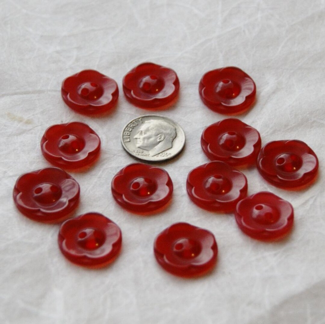 12 Flower Buttons, 5/8" Red Flower Buttons, 2 Hole Sew Through, Round ...