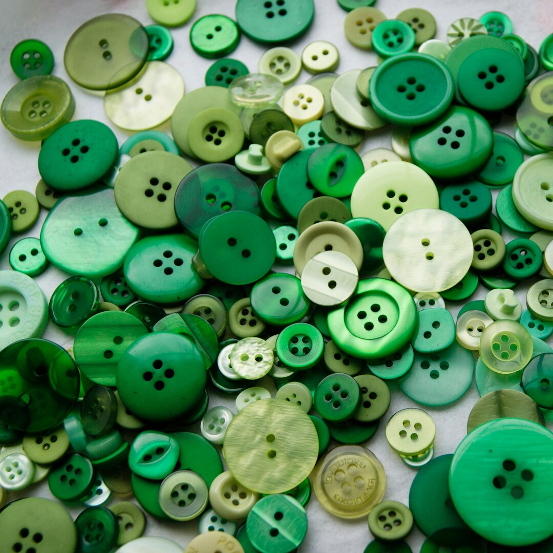 100 Green Mix Buttons, Rain Forest Mix, Assorted Buttons, Sewing ...